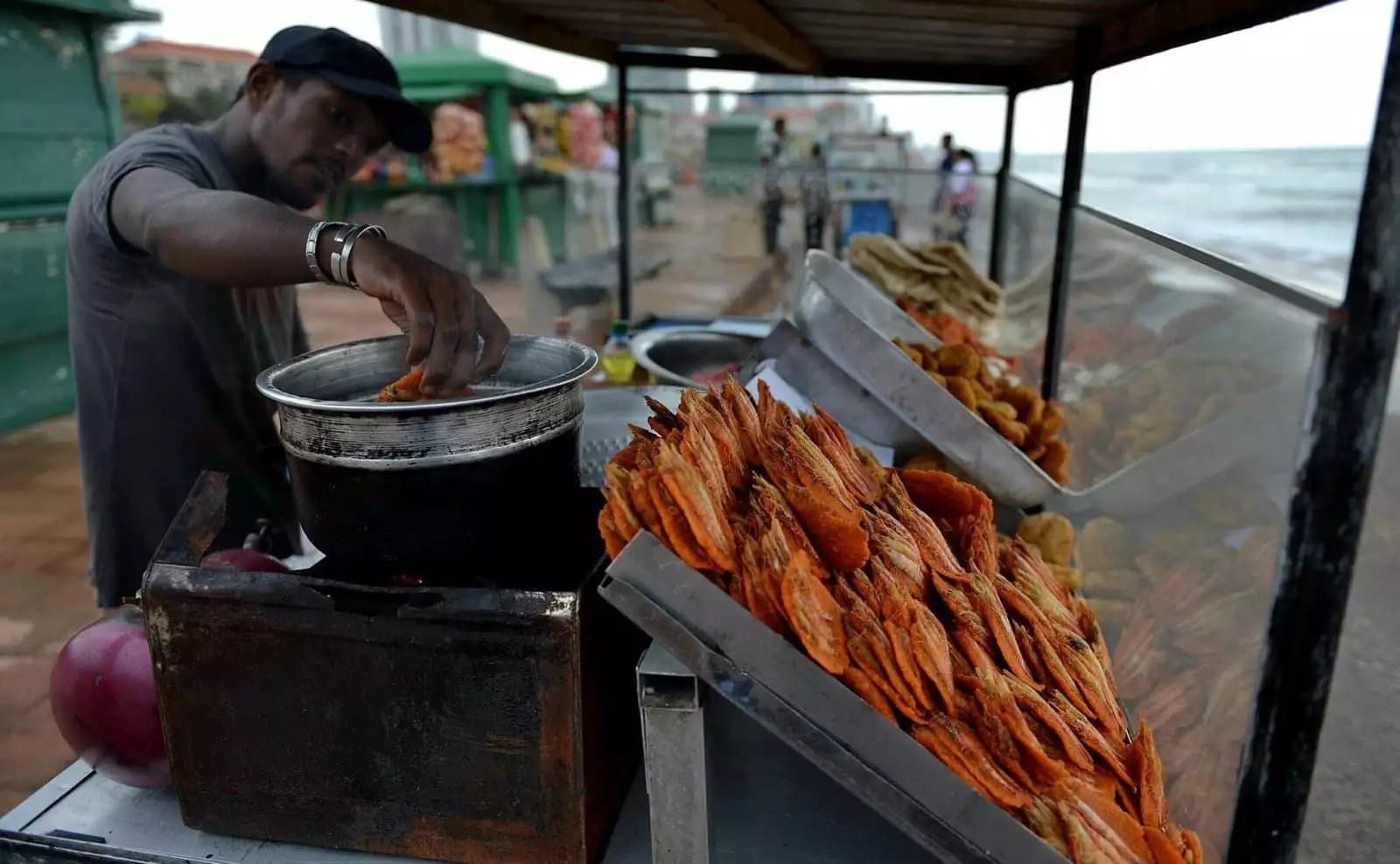 5 Must-Try Street Foods: Dive Into Deliciousness For Just Pennies ...